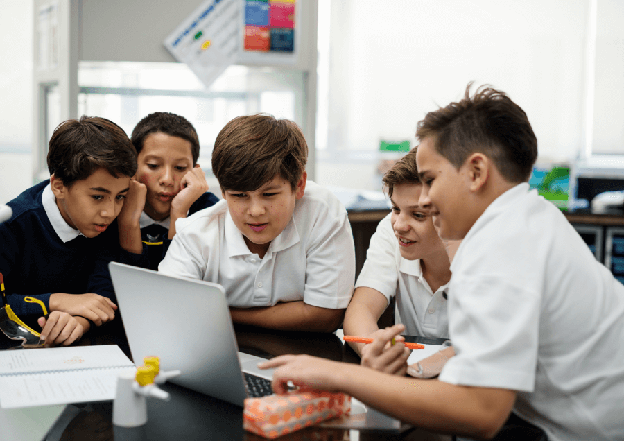 MDM Software for Schools | MDM for K12 Education - Scalefusion